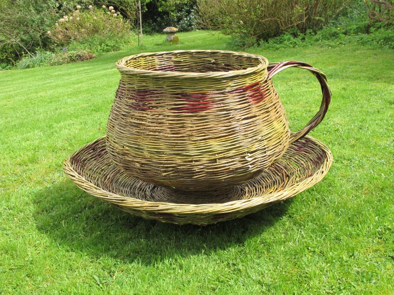 Willow – Liz Walsh Willow Sculpture & Ceramics. Exhibitions and commissions