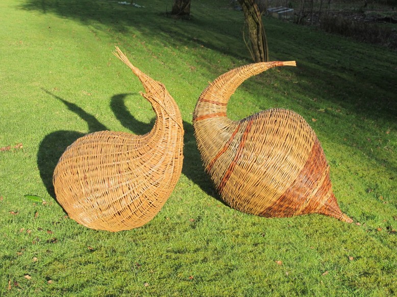 Willow – Liz Walsh Willow Sculpture & Ceramics. Exhibitions and commissions