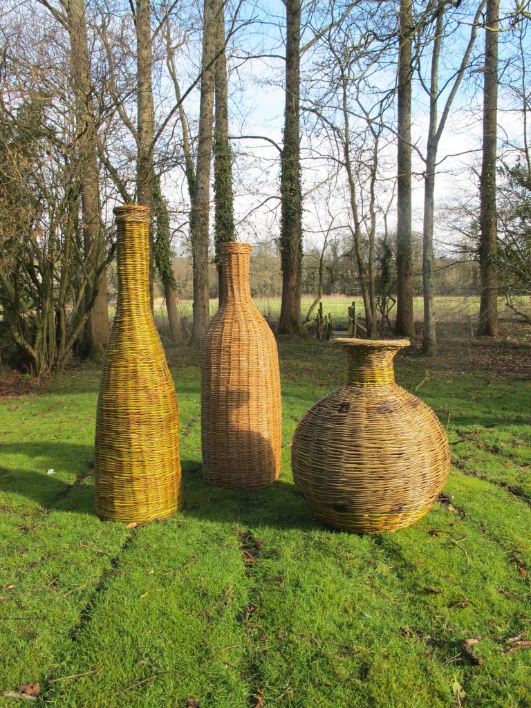 Willow – Liz Walsh Willow Sculpture & Ceramics. Exhibitions and commissions